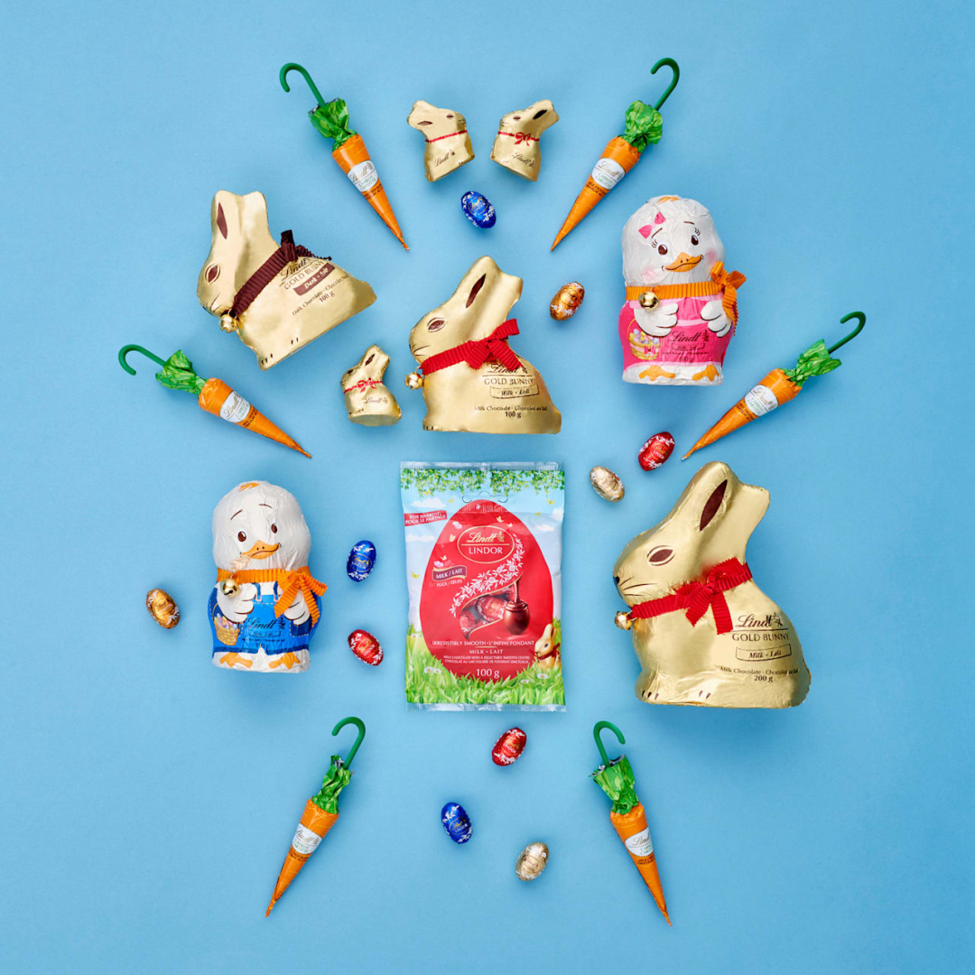 Lindt - Get ready for Easter with the GOLD BUNNY | Centre Eaton de Montréal